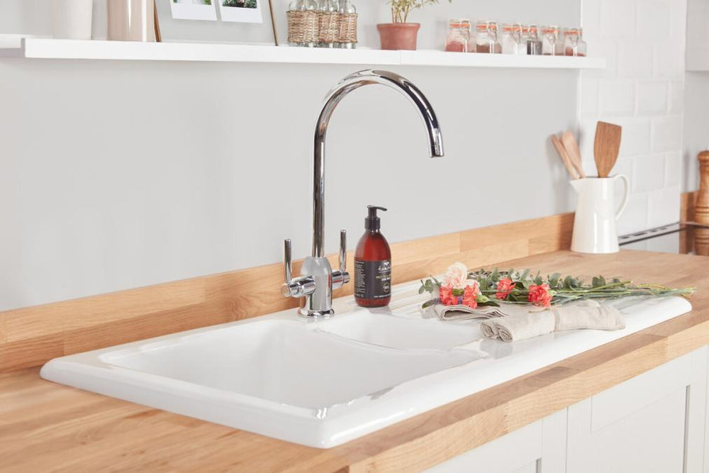 Rangemaster Surface Mount One And Half Bowl with Drainer Sink in Ceram ...